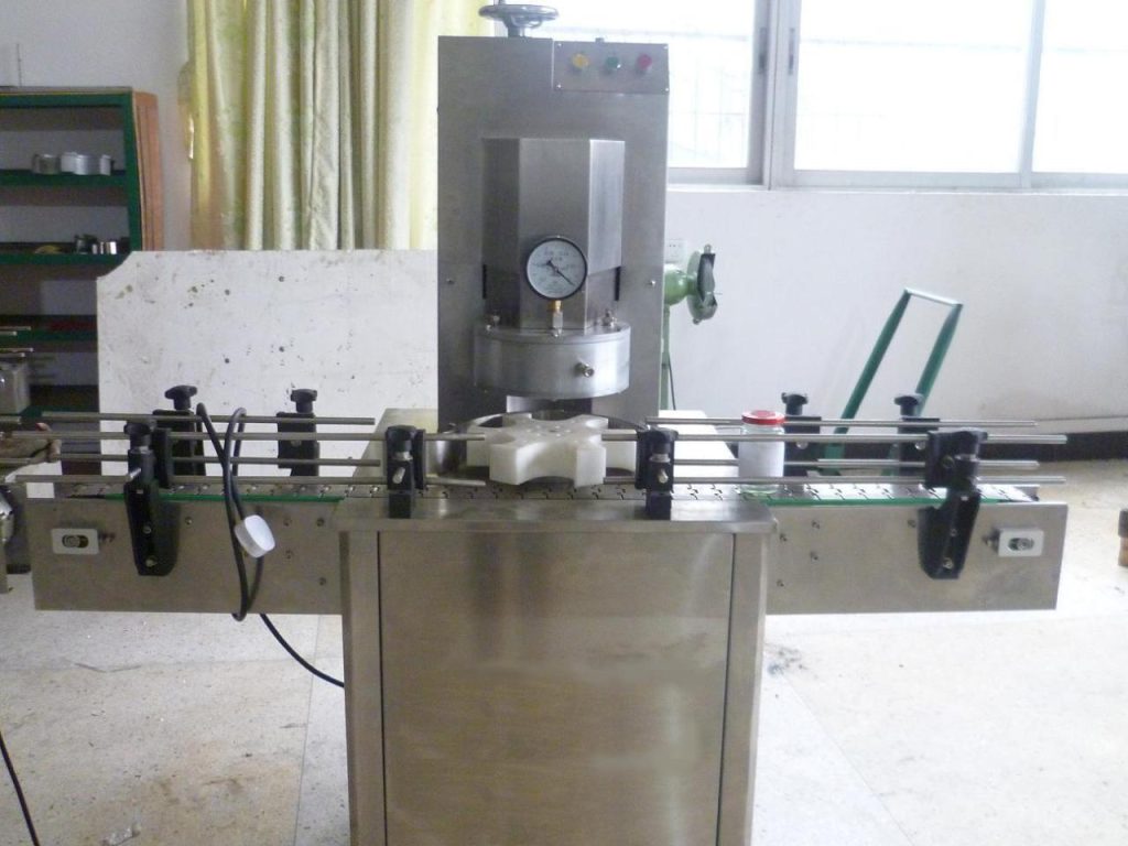 Benchtop Vacuum Capping Machine Semi Automatic For Glass Bottles - VKPAK